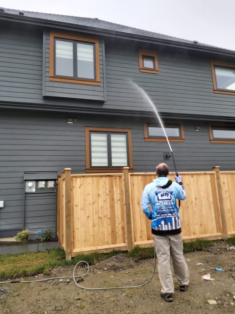 Maple Ridge House Washing & Soft Washing